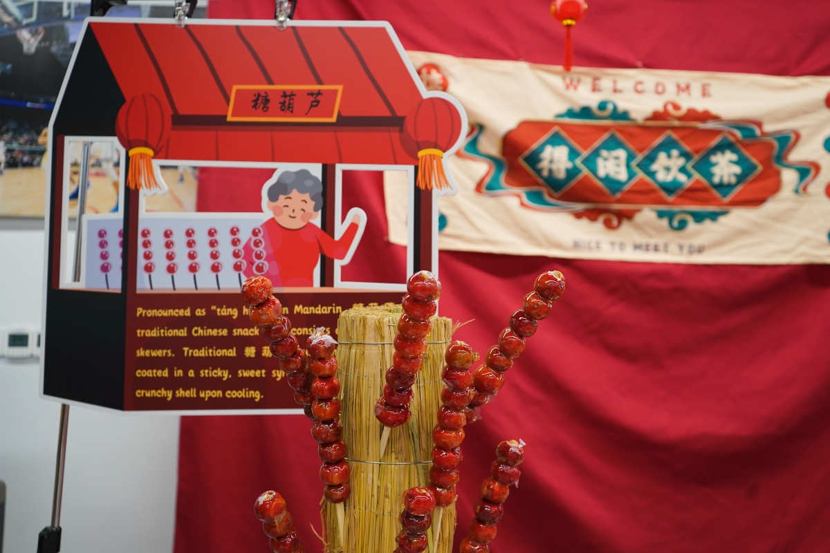 逛2024 GTSI春节集市，画糖画、玩拓印、穿汉服... | 天津大学佐治亚理工深圳学院